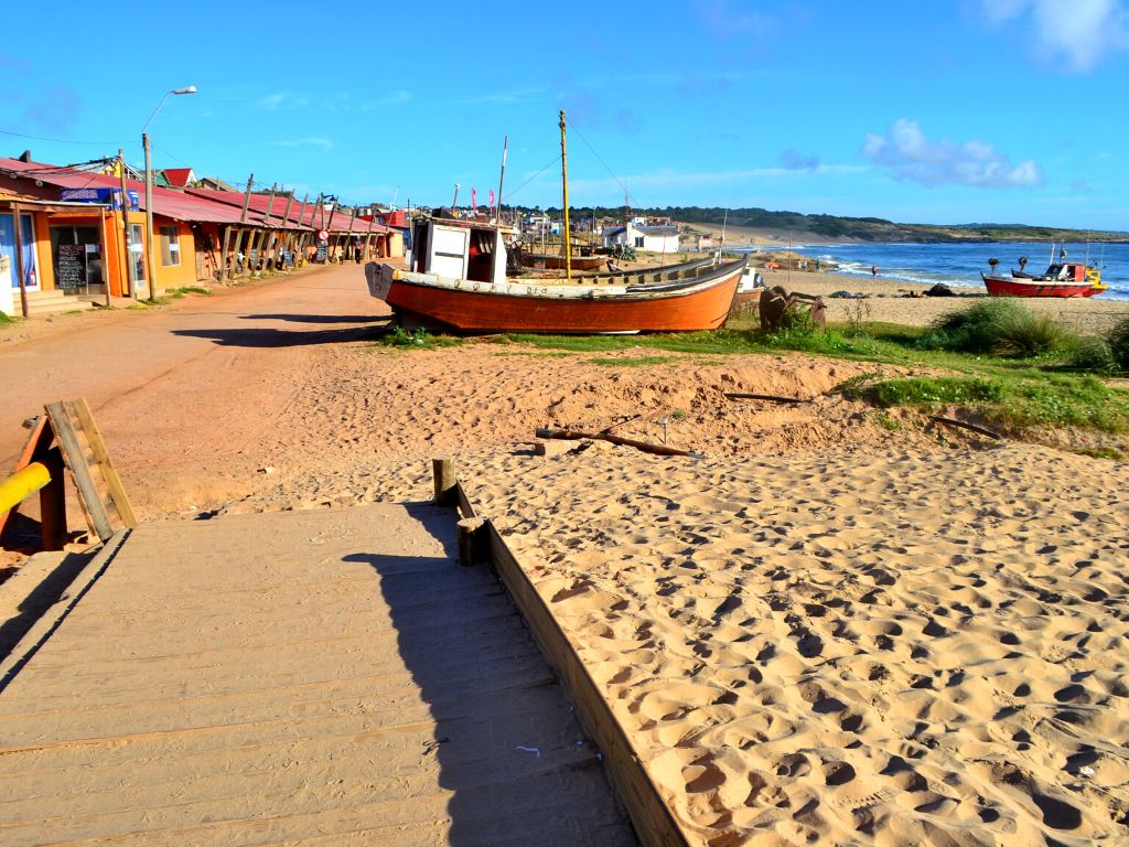 VECINOS DE LA ESMERALDA Y PUNTA DEL DIABLO RECHAZAN EL PROYECTO DE ...